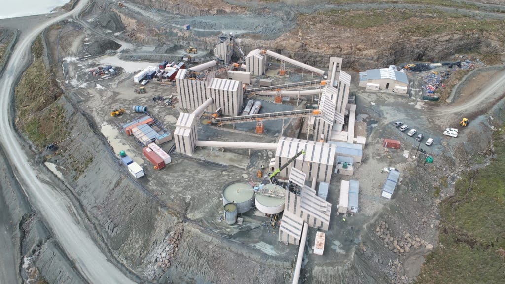 Diamonds continue to shine amid darkness - Australian Mining