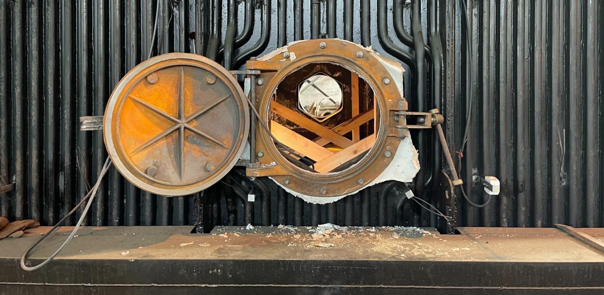 IGS' thermal spray improves copper flash smelting furnace performance ...