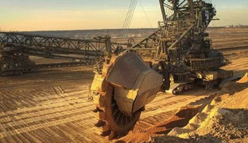 Reducing the mining industry’s water footprint through innovative water ...